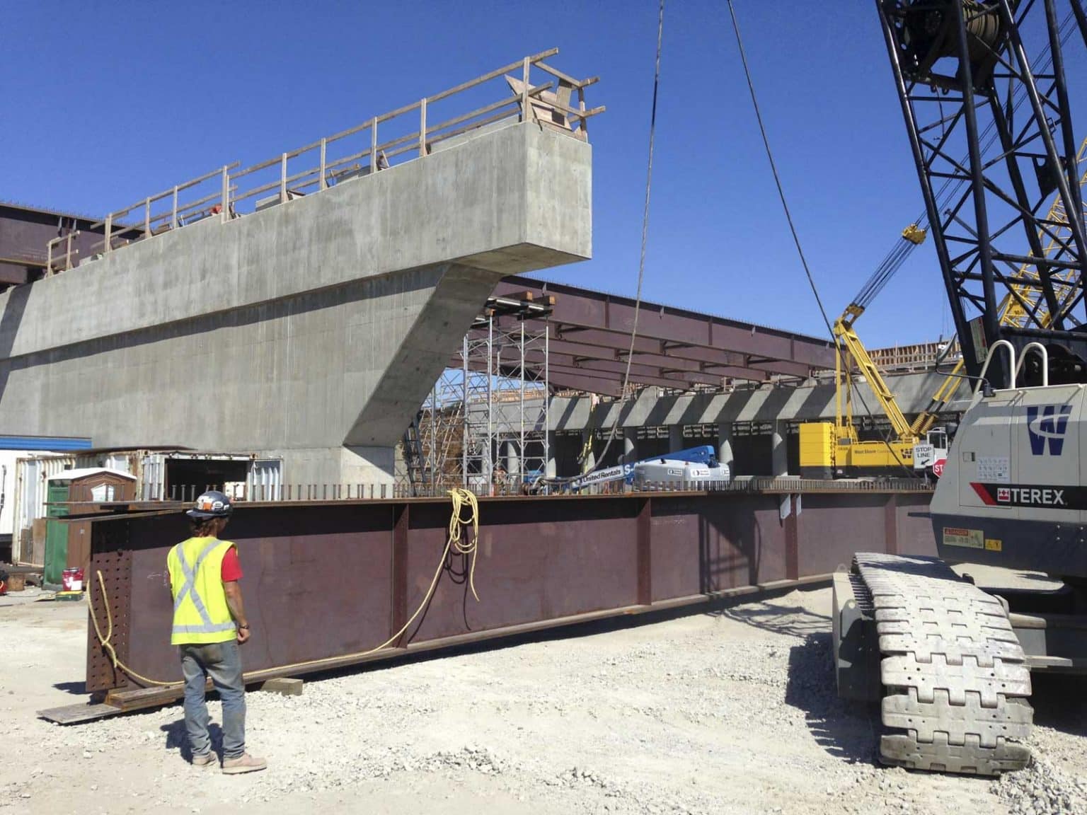 Tannery Bridge Girder Erection - West Shore Constructors